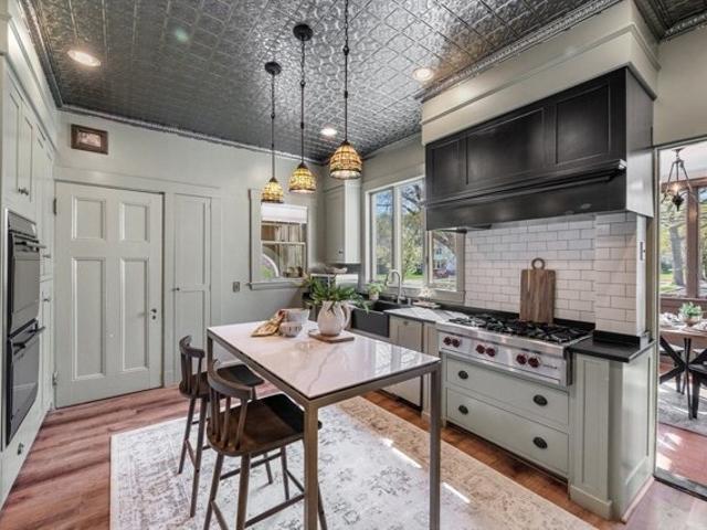 Upham St, Melrose, Home For Sale