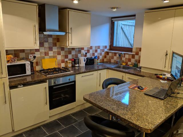 Uplands Crescent SA2, 2 bed flat to rent, £1,100 pcm | PrimeLocation