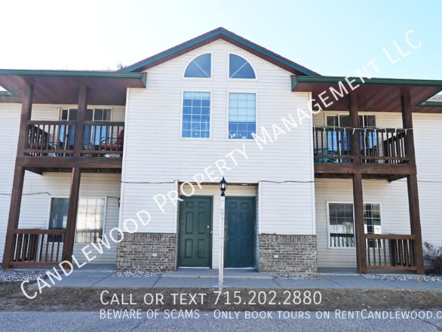 Upper 2 Bedroom Pet Friendly Apartment Available August 1st!