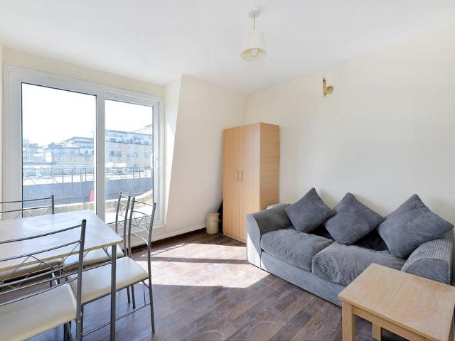 Upper Tachbrook Street, Westminster. 1 bed flat to rent £1,711 pcm £395 pw