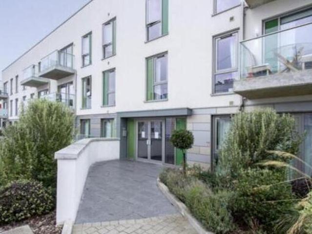 Upper Terrace Road, Bournemouth, 2 Bedroom Apartment