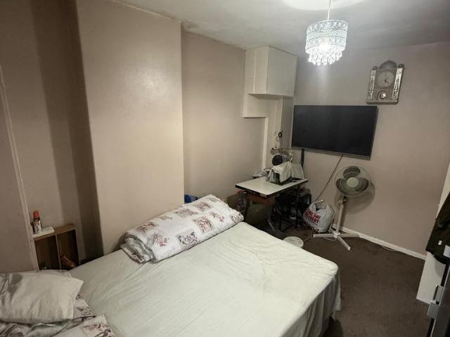 Upper Tulse Hill, London SW2 2 bed flat to rent £2,000 pcm £462 pw
