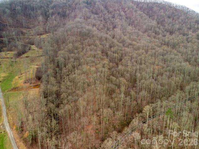 Upper Tuskeegee Rd, Robbinsville, NC 28771