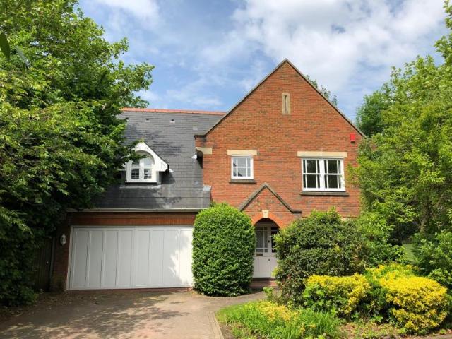 Upper Walk, Virginia Park 4 bed terraced house to rent £4,850 pcm £1,119 pw