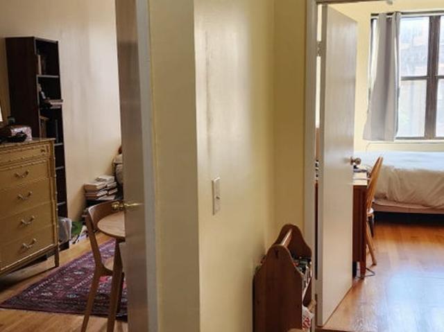 Upper West Side Room Near 72nd St Subway
