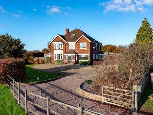 Upper Whittimere Farmhouse, Bobbington 5 bed detached house to rent £2,750 pcm £635 pw