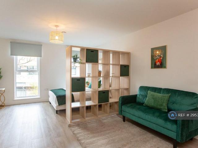 Upper York Street, Bristol, BS2 Studio to rent £1,595 pcm £368 pw