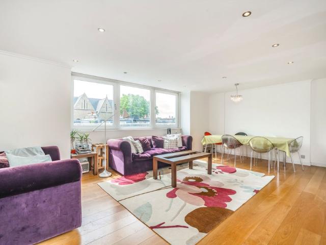 Upper Addison Gardens, W14, London