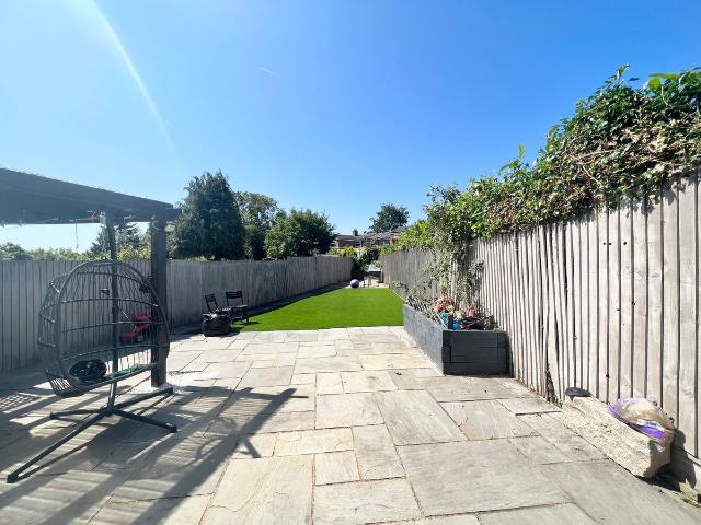 Upper Belmont Road, Chesham HP5, 4 bed property to rent, £2,500 pcm | PrimeLocation
