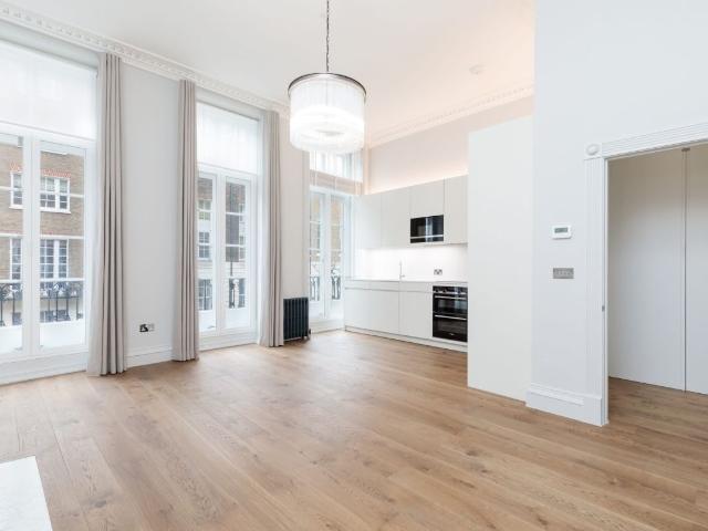 Upper Berkeley Street, London W1H, 1 bed flat to rent, £3,900 pcm | PrimeLocation