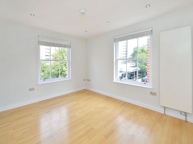Upper Berkeley Street, London W1H, 1 bed flat to rent, £3,185 pcm | PrimeLocation