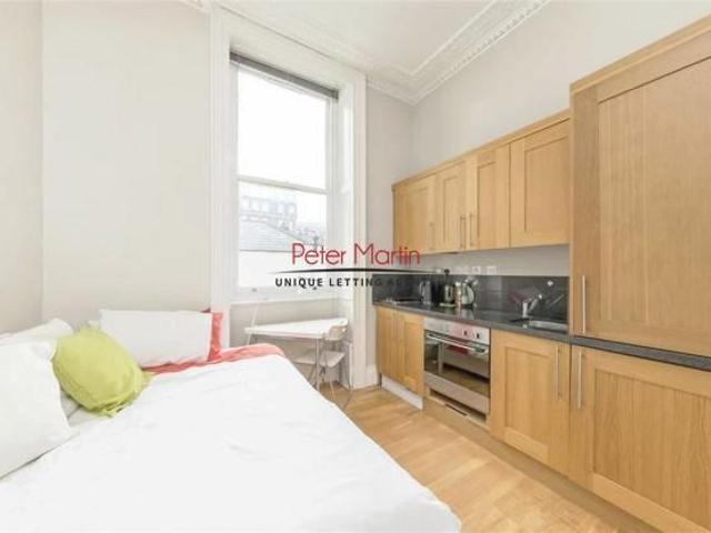Upper Berkeley Street, Marylebone W1H, Studio to rent, £1,495 pcm | PrimeLocation