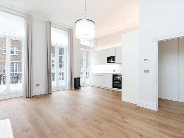 Upper Berkeley Street, Marylebone, London W1H, 1 bed flat to rent, £3,900 pcm | PrimeLocation