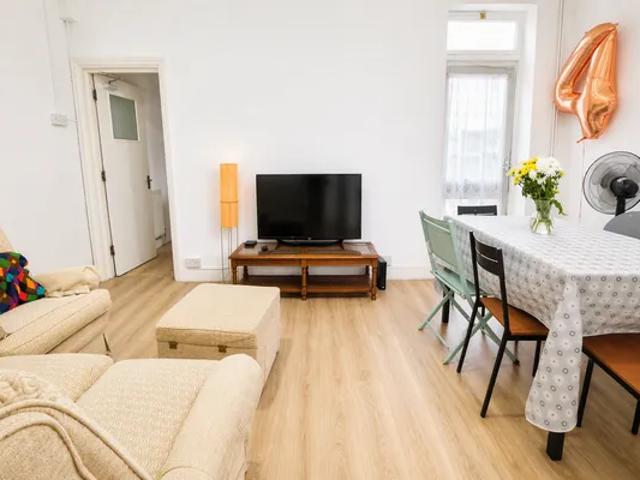 Upper Bevendean Avenue, Brighton 1 bedroom house to rent