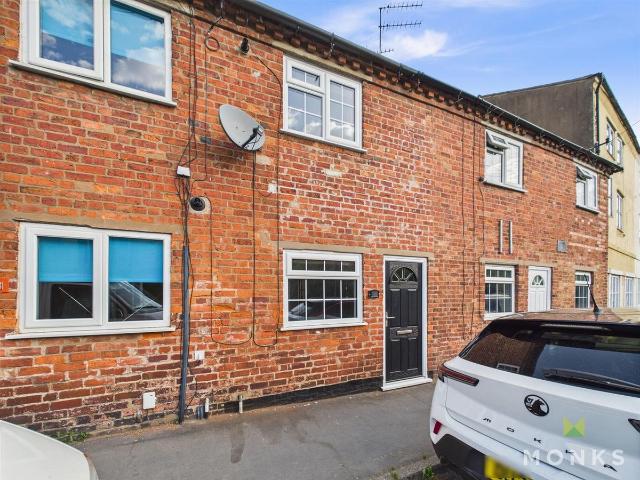 Upper Brook Street, Oswestry SY11, 1 bed terraced house to rent, £665 pcm | PrimeLocation