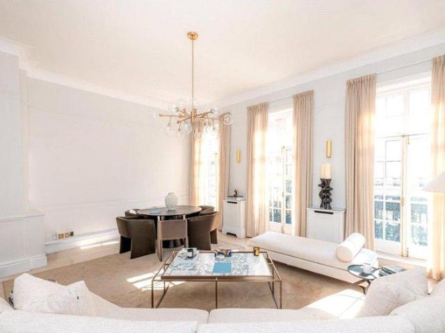 Upper Brook Street, London W1K 1 bed apartment to rent £7,952 pcm £1,835 pw