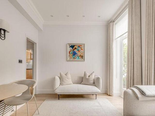 Upper Brook Street, London, 1 Bedroom Apartment