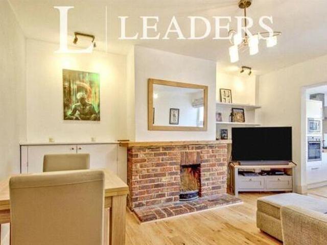 Upper Bridge Road, Chelmsford, 2 Bedroom Maisonette