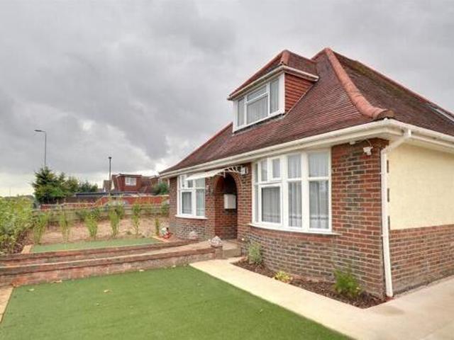 Upper Brighton Road, Sompting, 1 Bedroom House