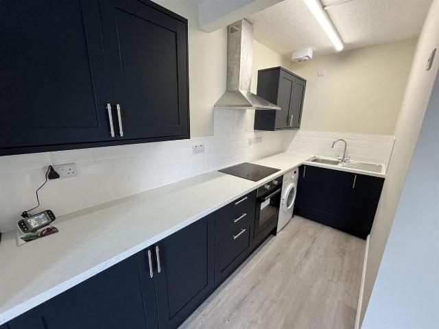 Upper Cheltenham Place, Bristol BS6, 1 bed flat to rent, £1,300 pcm | PrimeLocation