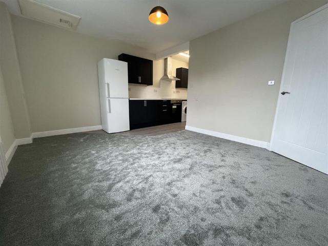 Upper Cheltenham Place, Bristol, BS6