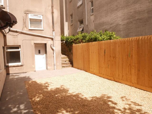 Upper Church Road, Weston Super Mare BS23, 1 bed flat to rent, £850 pcm | PrimeLocation