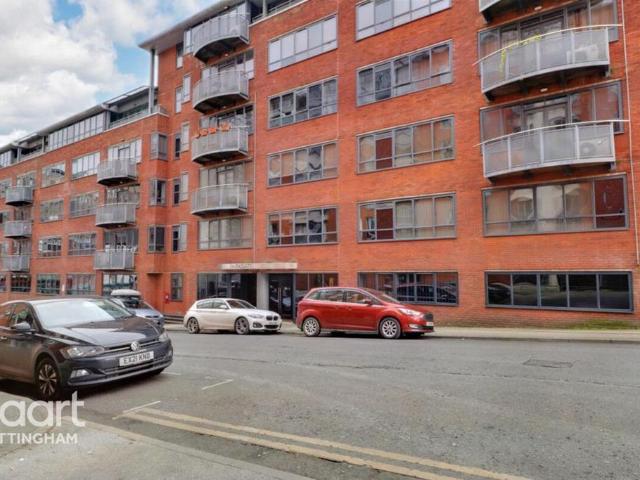 Upper College Street, Nottingham 3 bed apartment to rent £1,750 pcm £404 pw