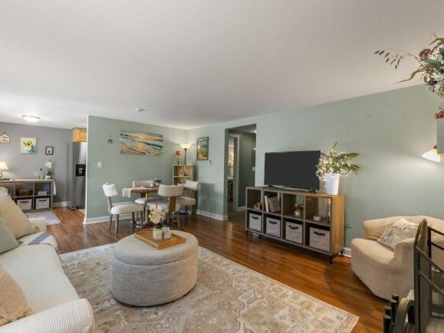 Upper County Rd Unit,dennis, Condo For Sale