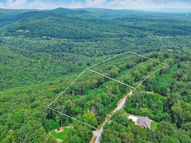 Upper Eagles Nest Rd, Crossville, TN 38555
