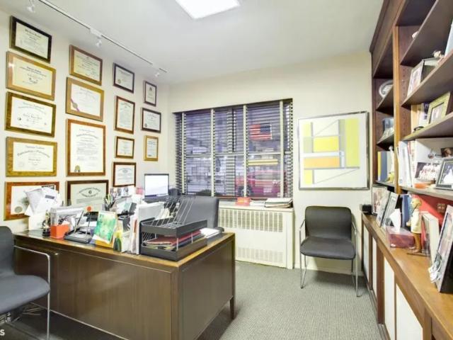 Upper East Side NY 102245253