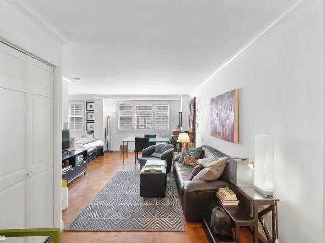 Upper East Side NY 102245513