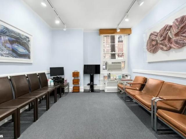 Upper East Side NY 102715918