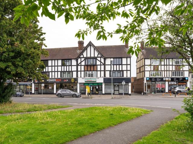 Upper Elmers End Road, Beckenham BR3, 1 bed flat to rent, £1,450 pcm | PrimeLocation