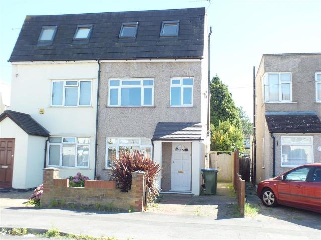 Upper Farm Road, West Molesey KT8, 3 bed property to rent, £2,200 pcm | PrimeLocation