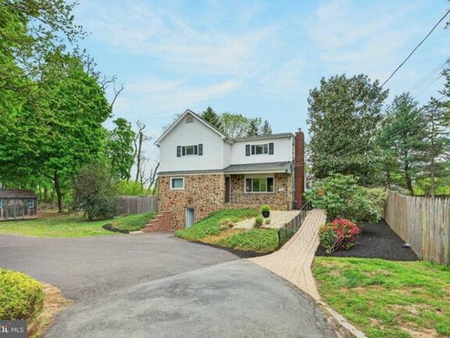 Upper Ferry Rd, Ewing Township, Home For Sale