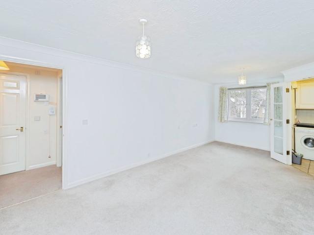 Upper Gordon Road, Camberley, Surrey, GU15