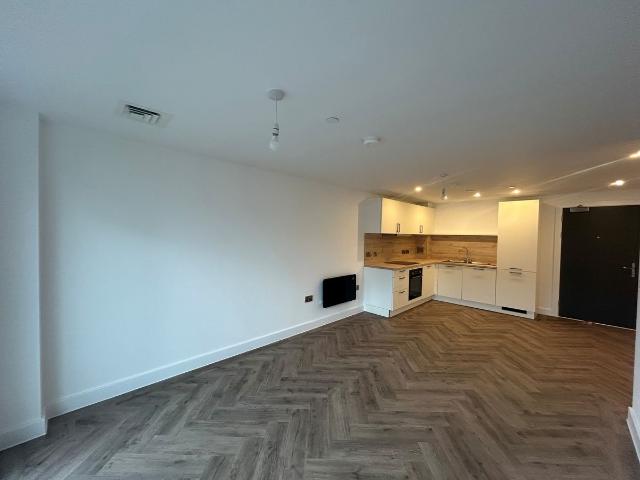 Upper Gough Street, Birmingham B1, 2 bed flat to rent, £1,200 pcm | PrimeLocation