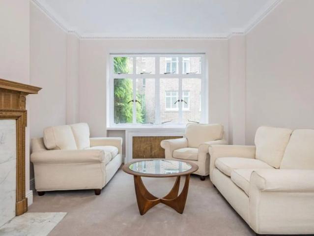 Upper Grosvenor Street, Mayfair, W1K