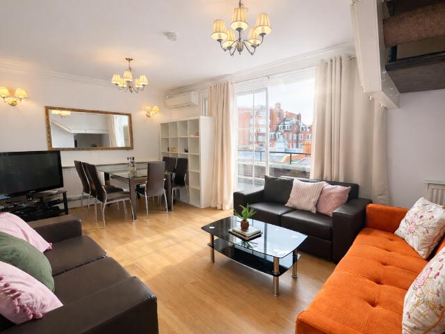Upper Grosvenor Street, London W1K, 4 bed flat to rent, £15,167 pcm | PrimeLocation