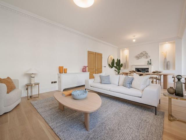 Upper Grosvenor Street, London, W1K