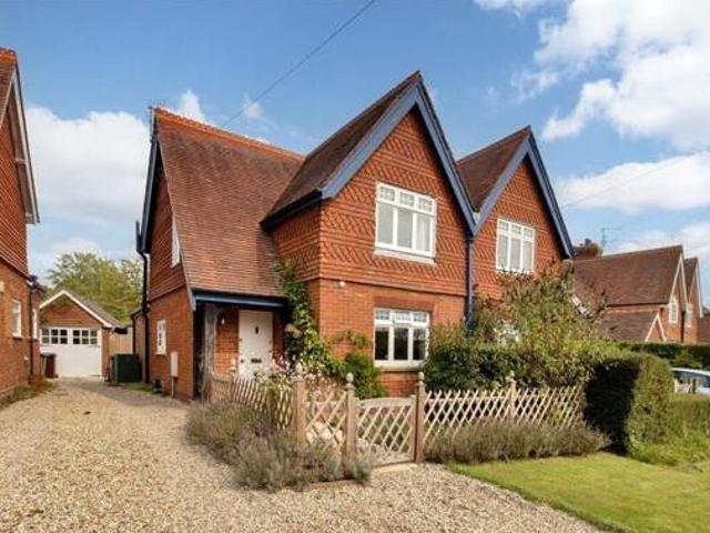 Upper Green Road, New Cottages, Shipbourne, 3 Bedroom Semi detached