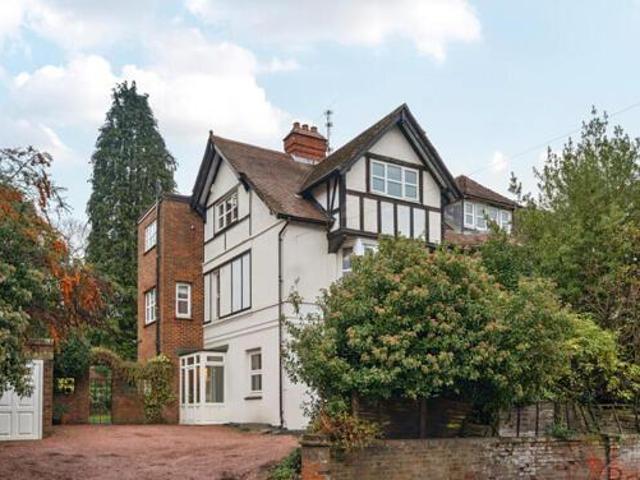 Upper Hale Road, Farnham, 4 Bedroom Semi detached