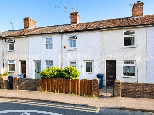 Upper Hale Road, Farnham, Surrey GU9, 2 bed terraced house to rent, £1,600 pcm | PrimeLocation