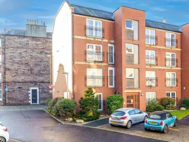 Upper Hermitage, Leith Links, City of Edinburgh, EH6 8DP, United Kingdom | 2 bed apartment for rent #140399540 | Rentberry