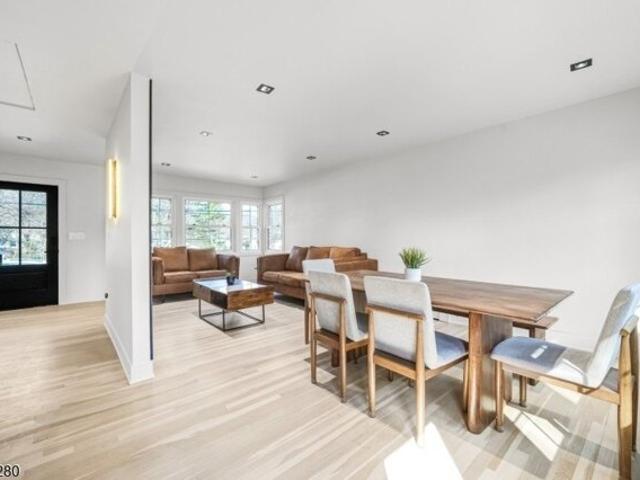 Upper High Crest Dr, West Milford, Home For Sale