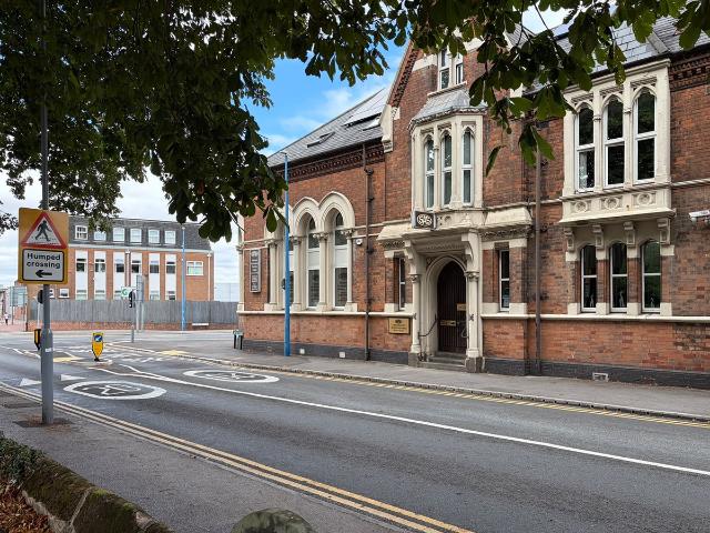 Upper High Street, Cradley Heath B64, 1 bed flat to rent, £725 pcm | PrimeLocation