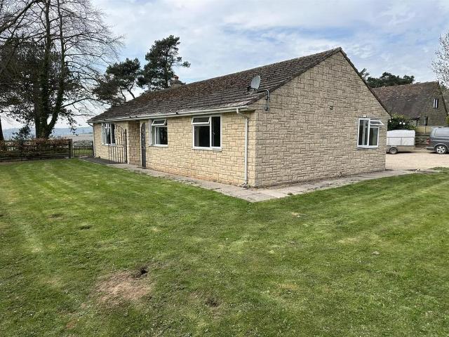 Upper Home Farm, Plaish, Church Stretton 3 bed bungalow to rent £1,395 pcm £322 pw