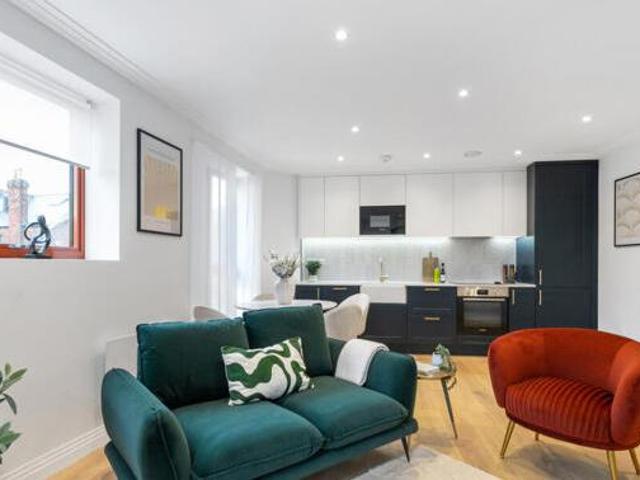 Upper Lattimore Road, St. Albans, 1 Bedroom Apartment
