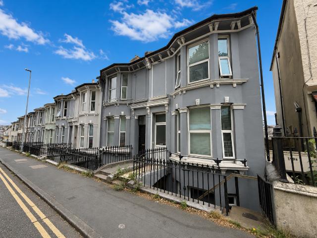 Upper Lewes Road, Brighton BN2, 4 bed maisonette to rent, £2,200 pcm | PrimeLocation