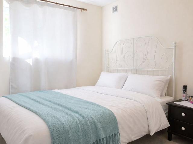 Upper Lewes Road, Brighton BN2, 2 bed flat to rent, £1,512 pcm | PrimeLocation